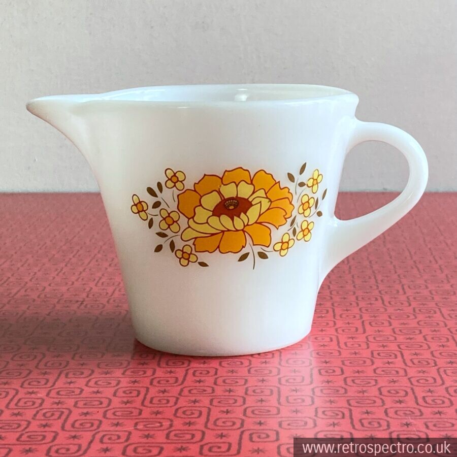 JAJ Pyrex Sunflower milk jug - RetroSpectro