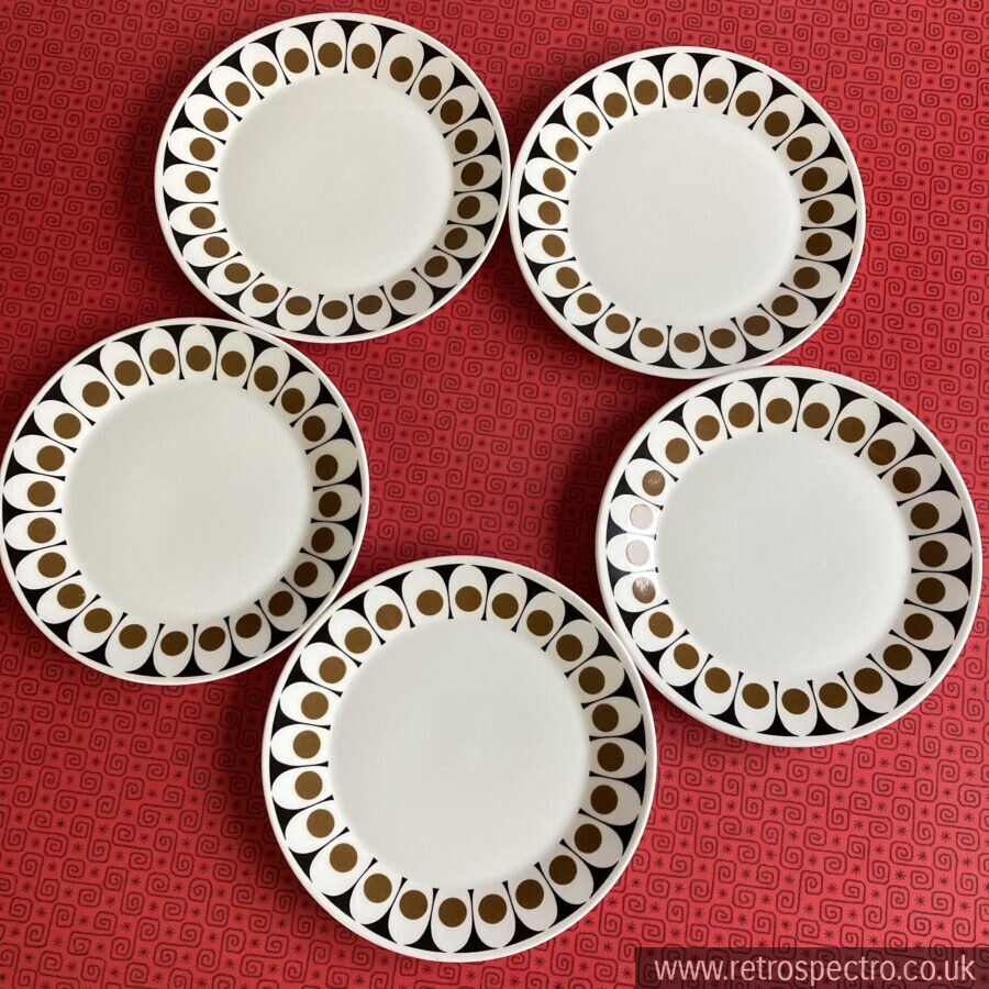 Black Velvet Pattern Side Plates - RetroSpectro