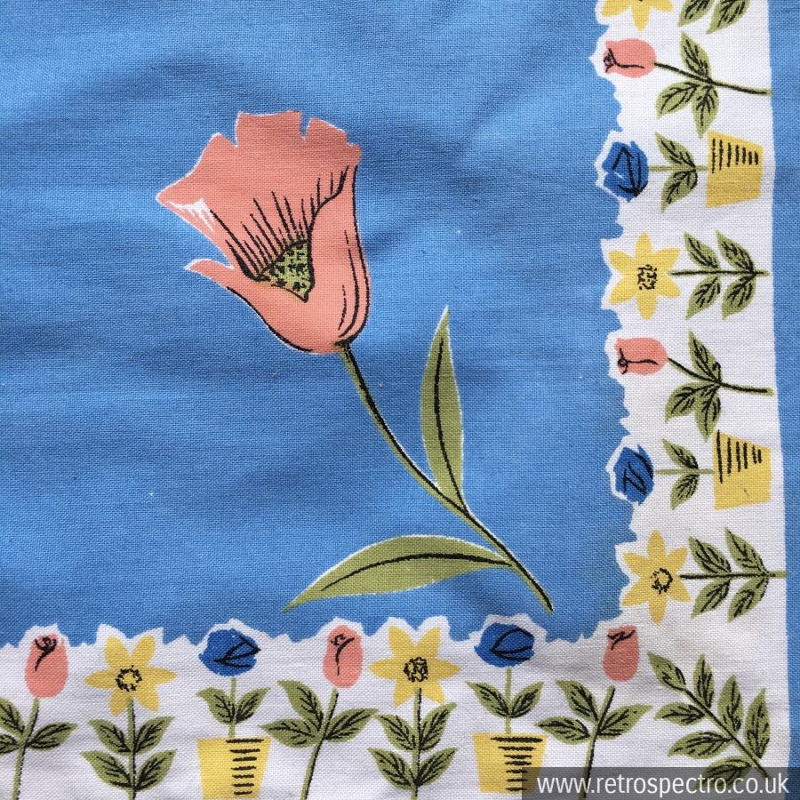 Vintage Table/Tray Cloth - RetroSpectro