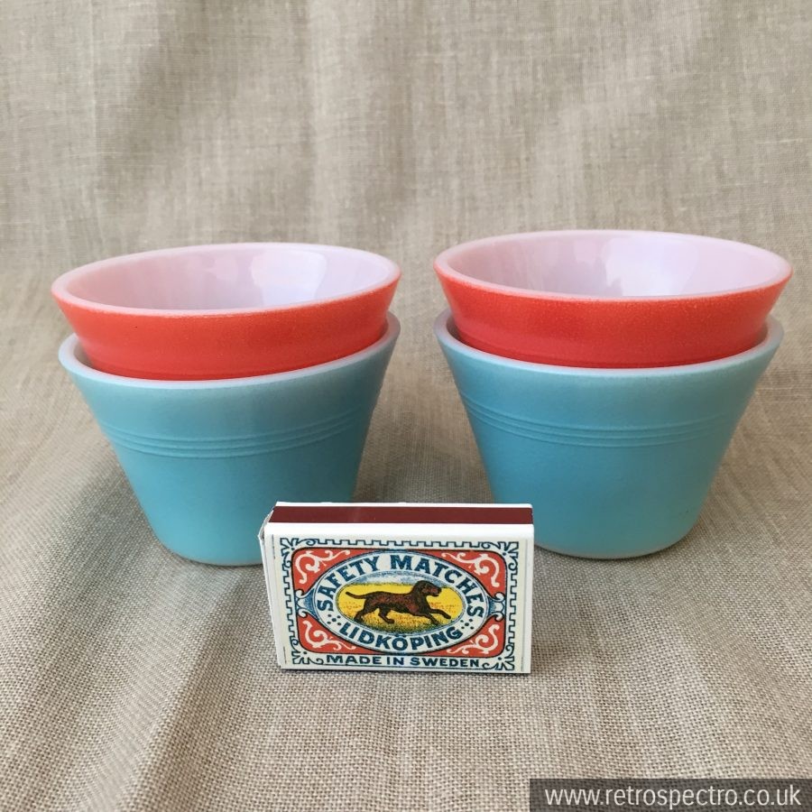 Four JAJ Pyrex Custard Cups/Ramekins - RetroSpectro