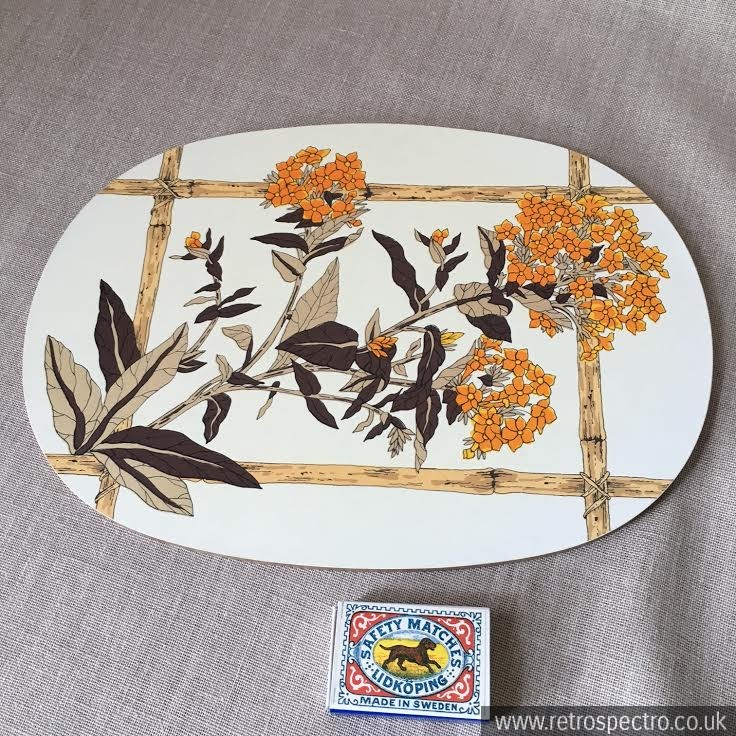 Flower Pattern Melamine Trivet - RetroSpectro