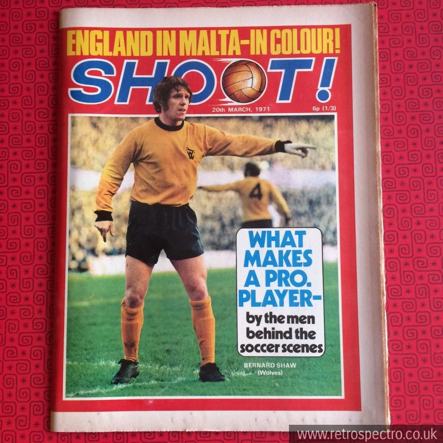 Shoot Football Magazine - 20 March 1971 - RetroSpectro