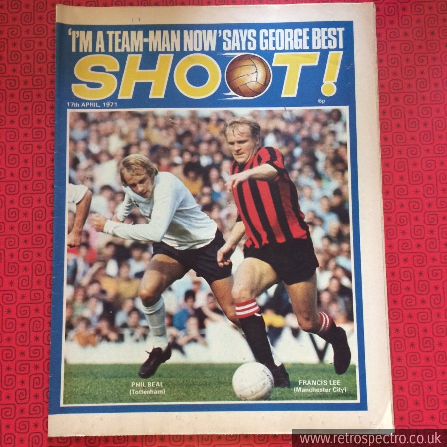Shoot Football Magazine - 17 April 1971 - RetroSpectro