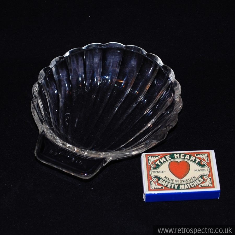 Phoenix Glass Scallop Shell - RetroSpectro
