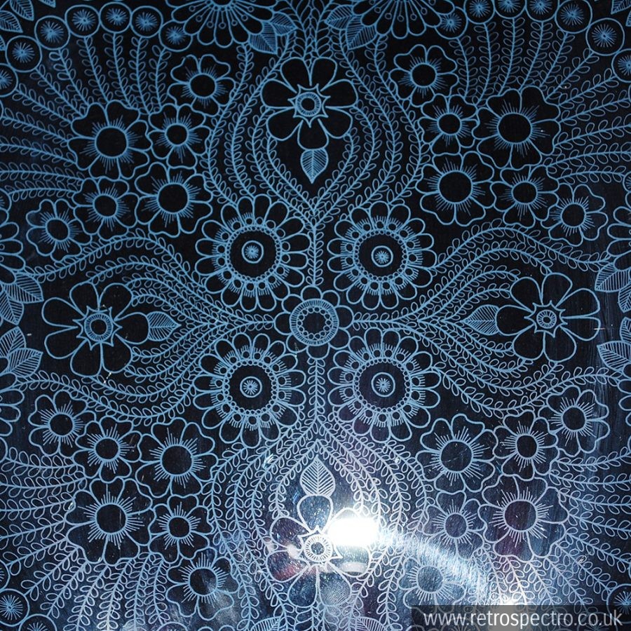 Oval Chance Glass - RetroSpectro