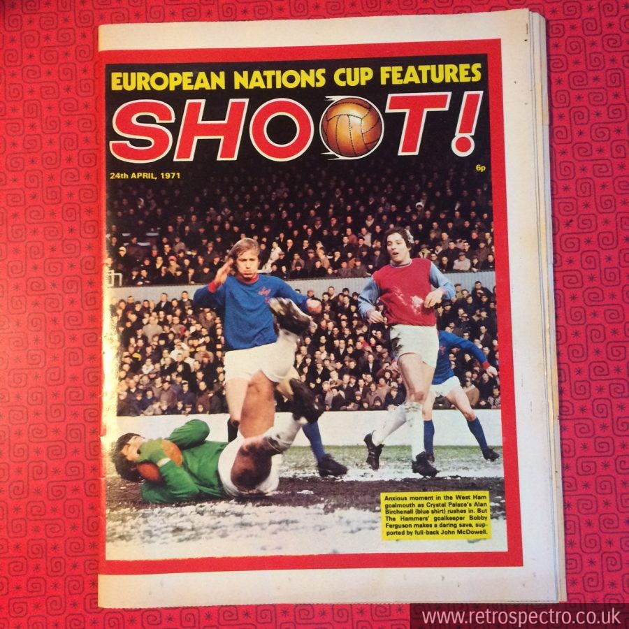 Shoot Football Magazine - 24 April 1971 - RetroSpectro