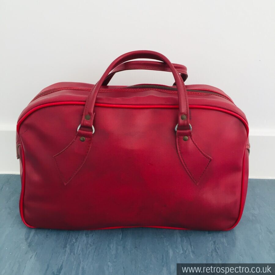 Red Overnight Bag/Holdall - RetroSpectro