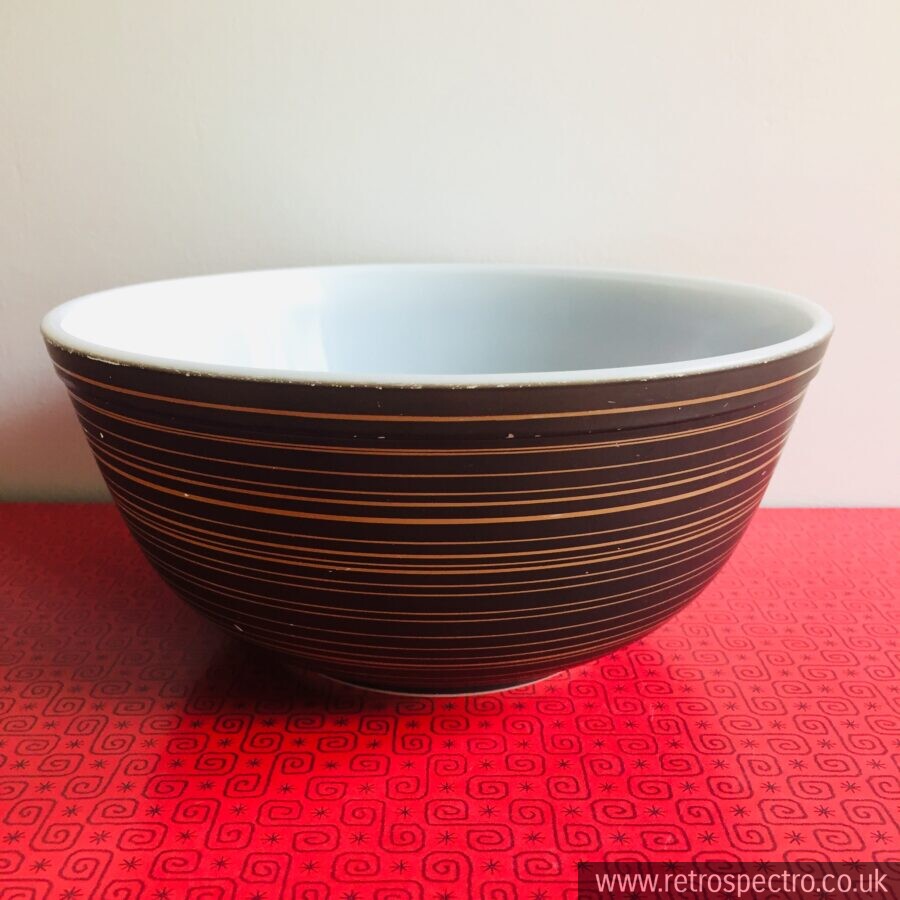 American Pyrex Terra Pattern Bowl - RetroSpectro