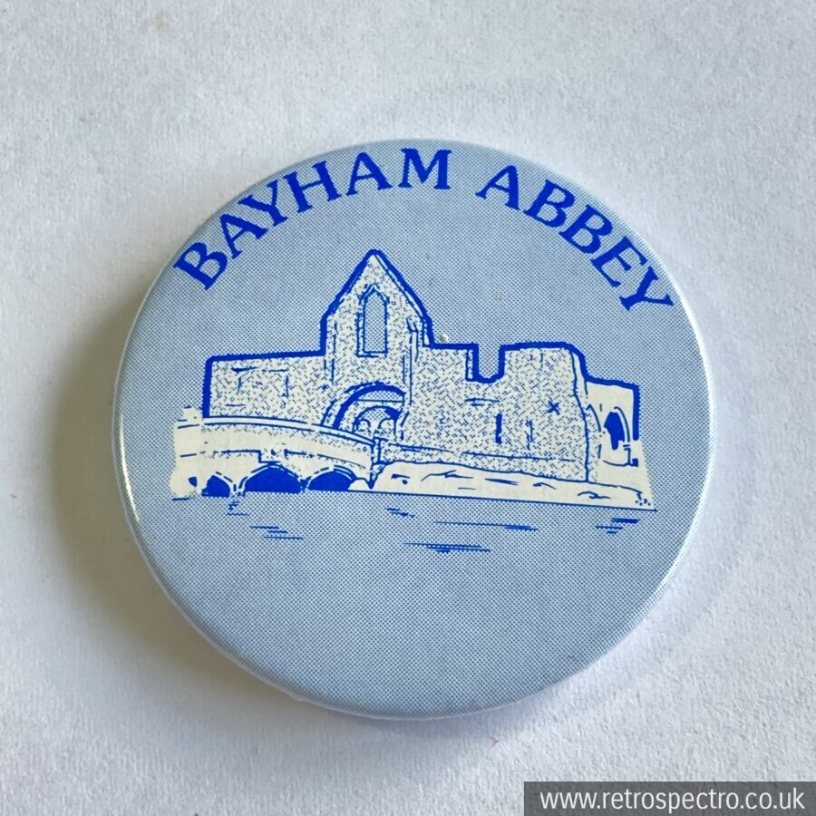 Bayham Abbey Badge - RetroSpectro