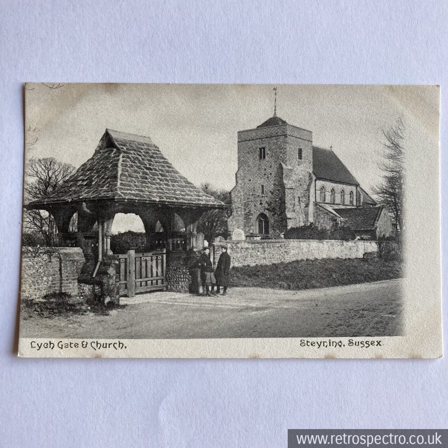 Postcard - Lych Gate & Church, Steyning , Sussex - RetroSpectro