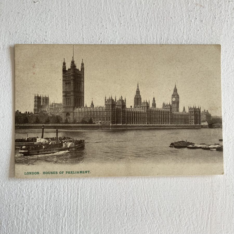 Postcard - Houses Of Parliament, London - RetroSpectro