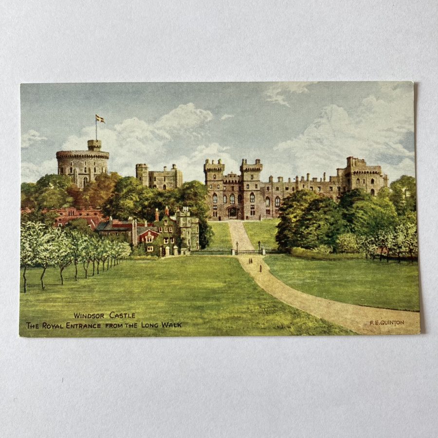 Postcard - Windsor Castle - RetroSpectro