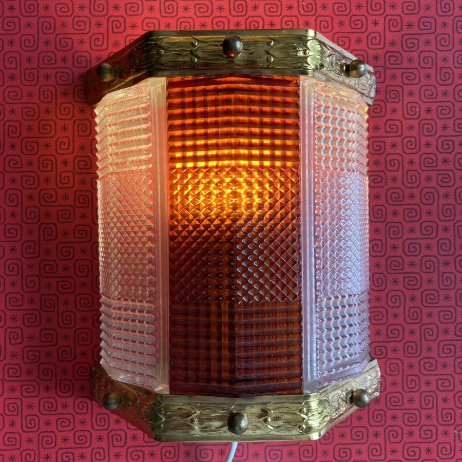 Scandi Wall Lamp - RetroSpectro