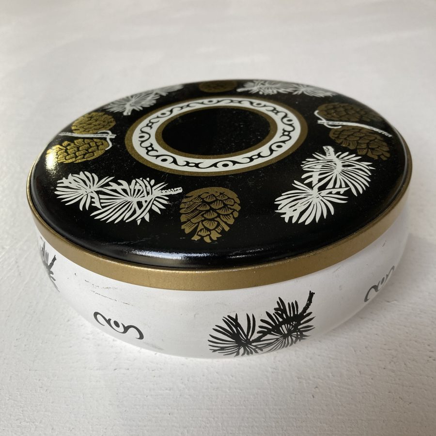 Round Tim - RetroSpectro