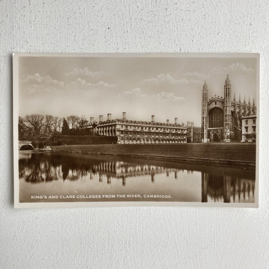 Postcard - King's & Clare Colleges, Cambridge - RetroSpectro