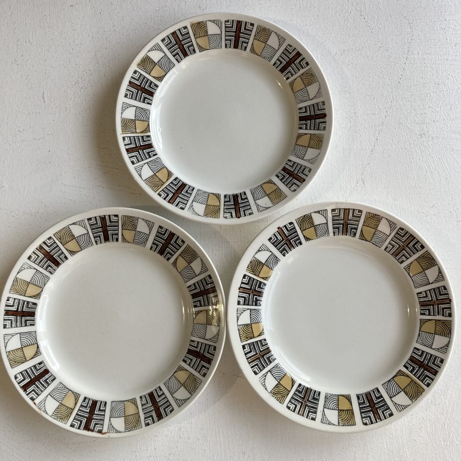 Broadhurst Concord Side Plates - RetroSpectro