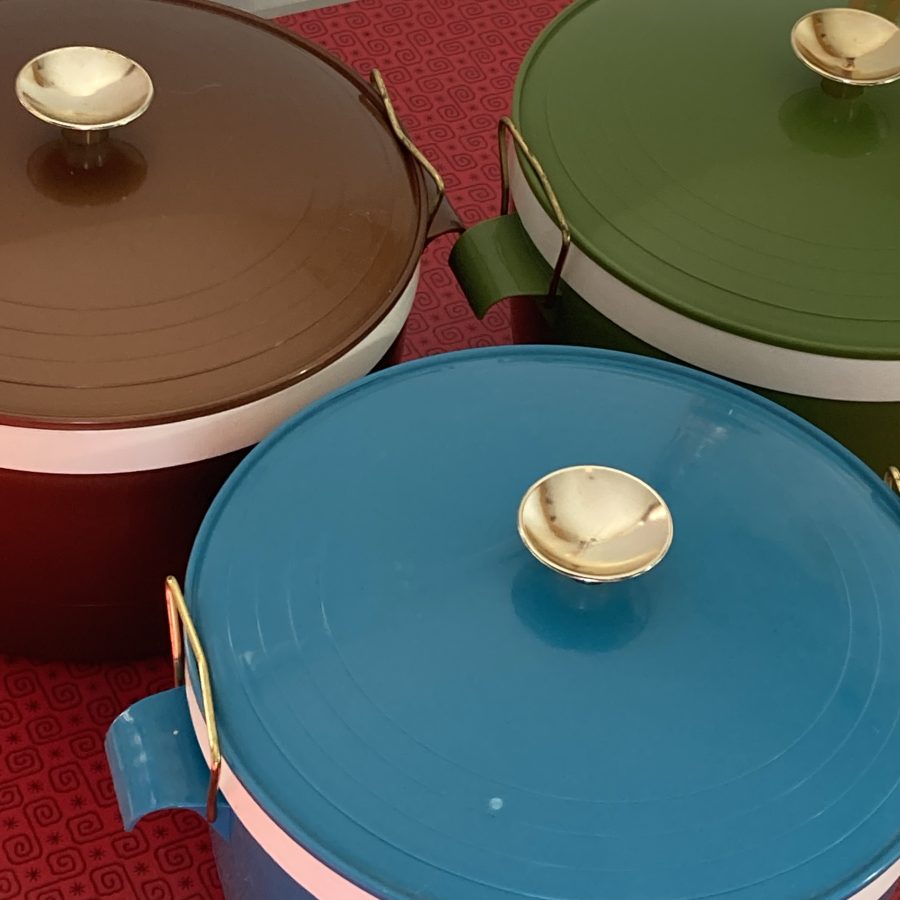 Welware Food Containers - RetroSpectro