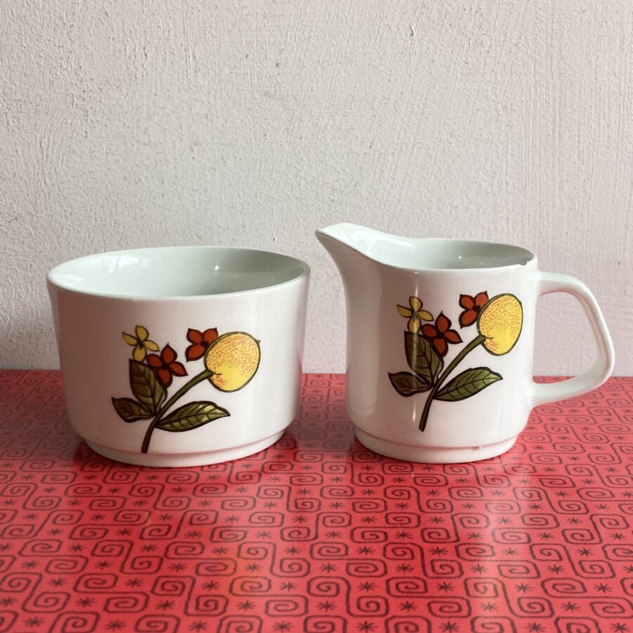 J&G Meakin Creamer And Sugar Bowl - RetroSpectro